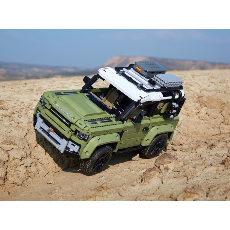 LEGO® 42110 Land Rover Defender – Brixani